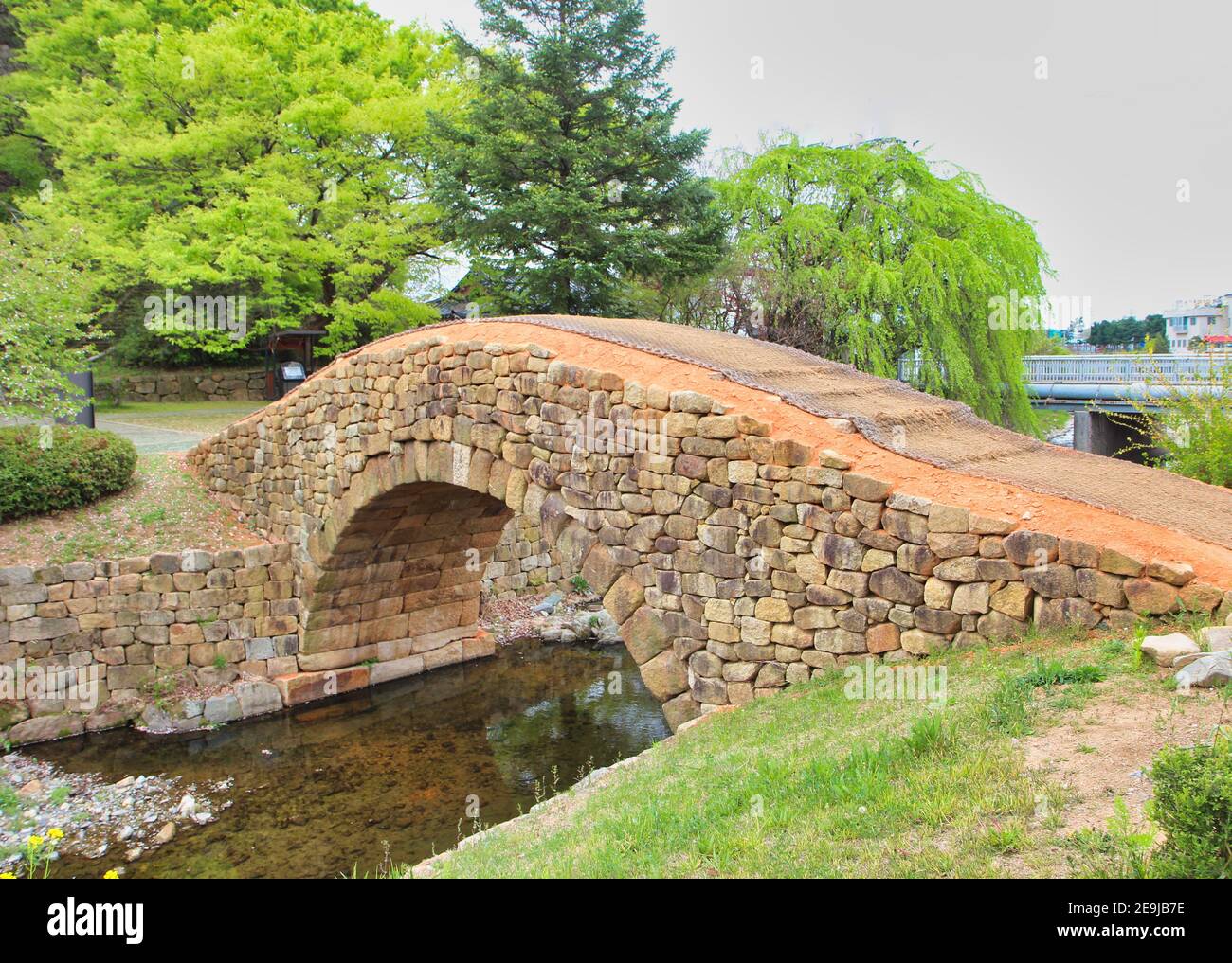 Spring of Mannyeongyo Bridge in Yeongsan, Changnyeong, Gyeongnam, South ...