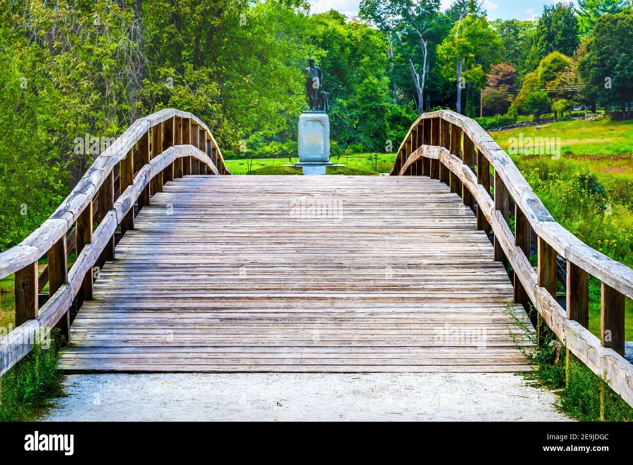 Minute Man Statue Old North Bridge Minute Man National Historical Park ...
