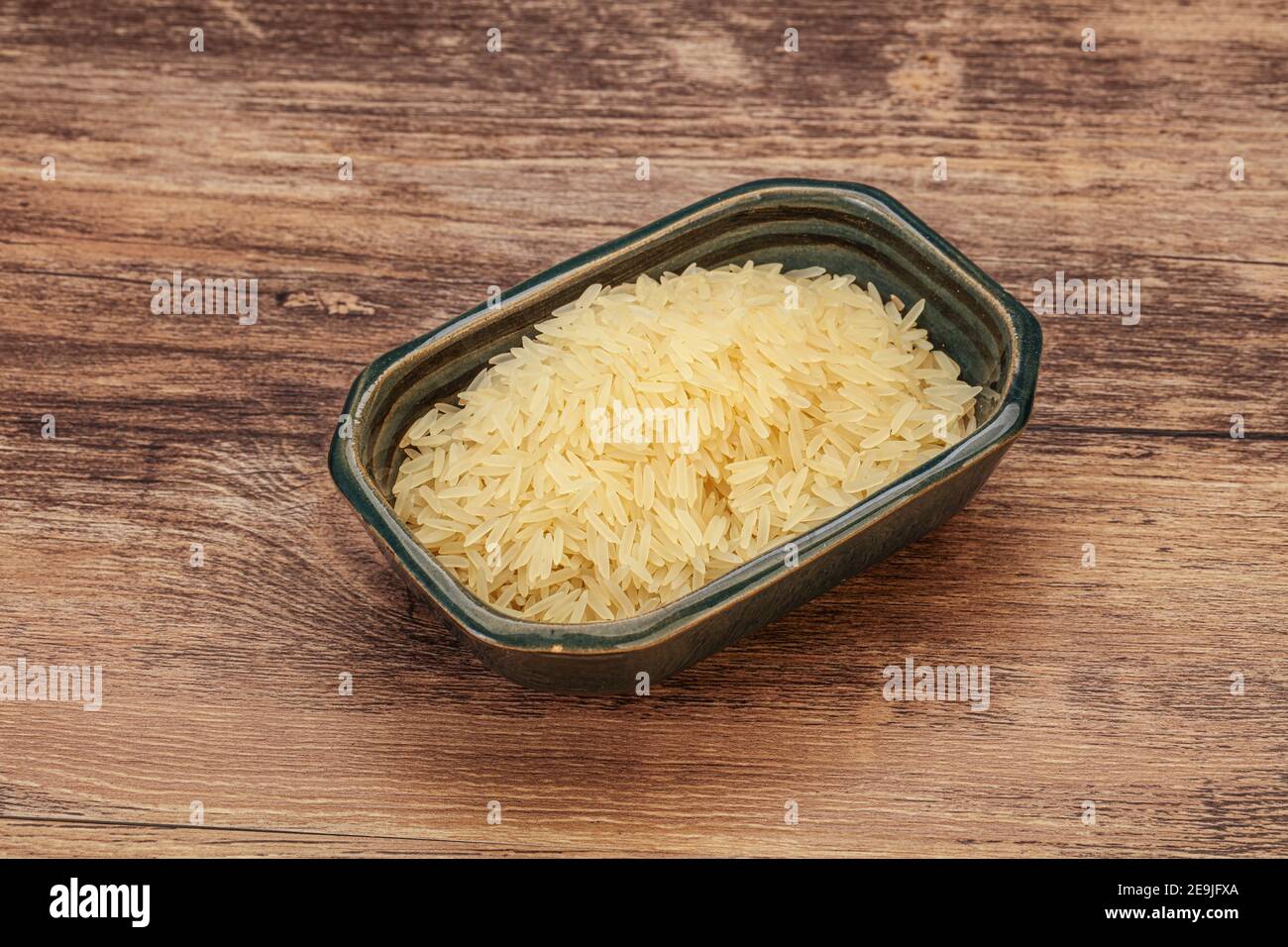 Raw Indian basmati rice in the bowl Stock Photo - Alamy