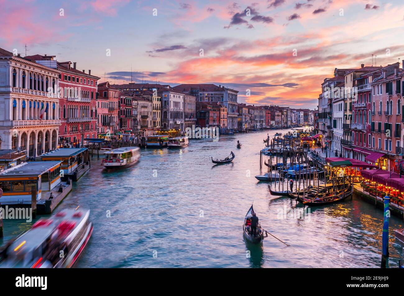 Venice grand canal hi-res stock photography and images - Alamy