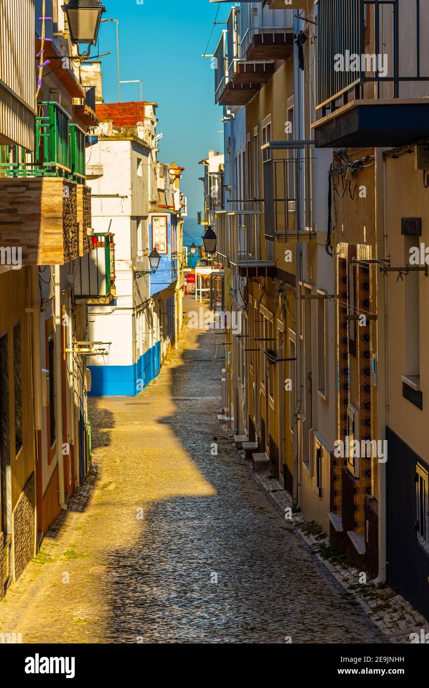Narrow road in portugal sea hi-res stock photography and images - Alamy