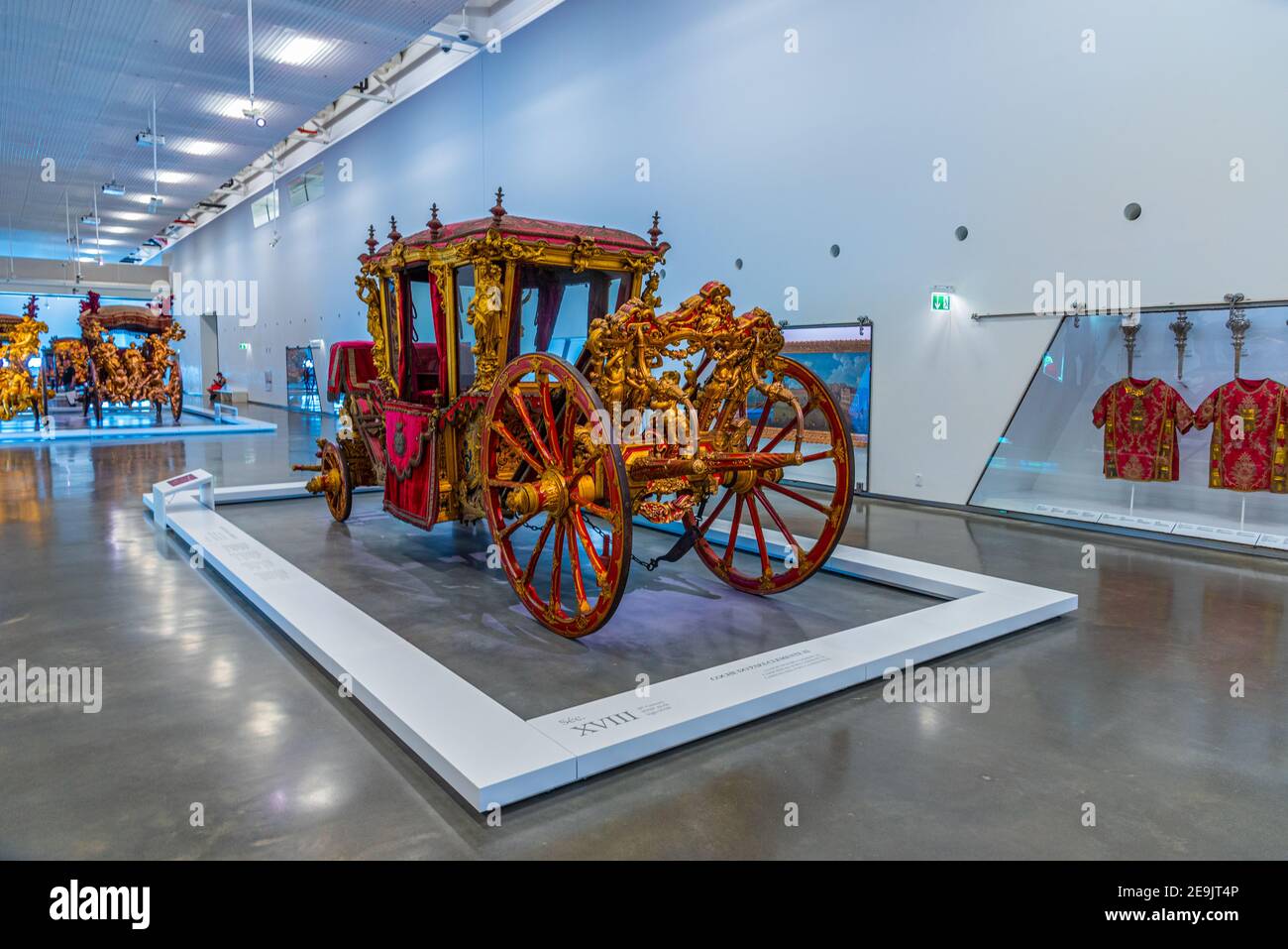 Stagecoach interior hi-res stock photography and images - Alamy