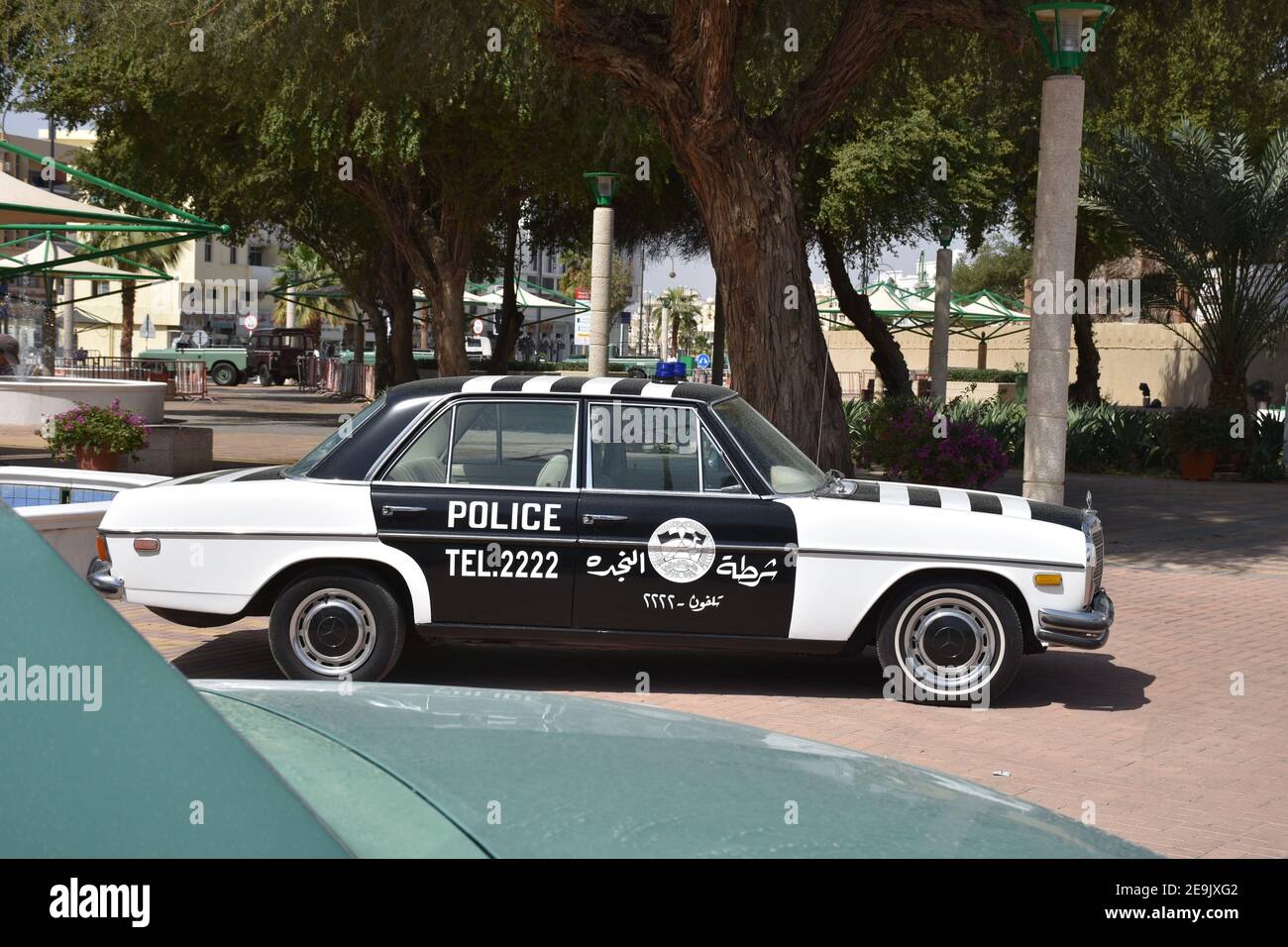 Abu Dhabi Police Vehicle High Resolution Stock Photography and Images ...