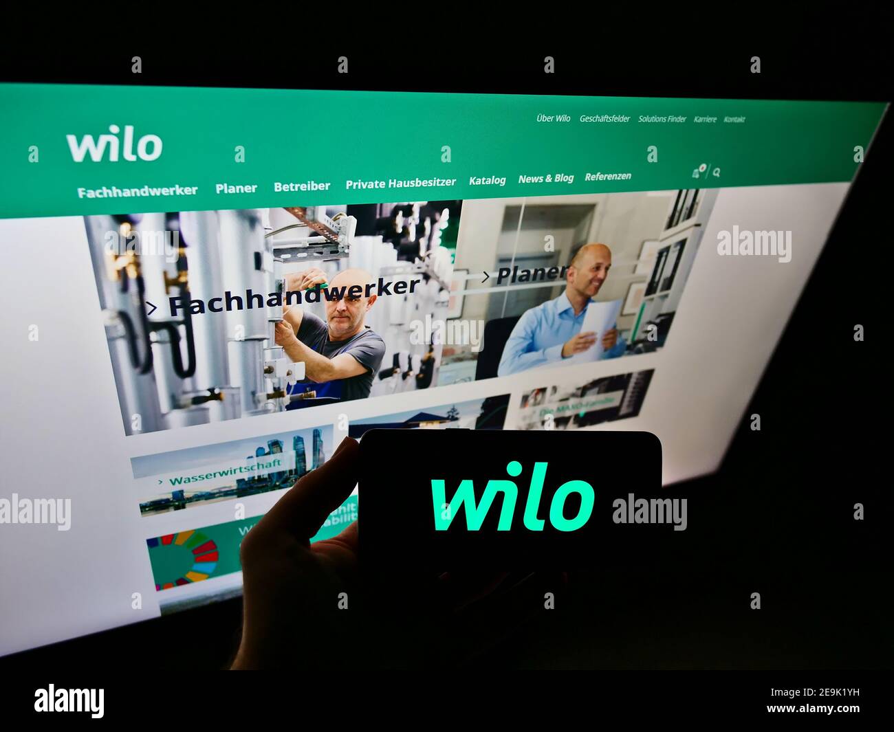 Wilo logo hi-res stock photography and images - Alamy