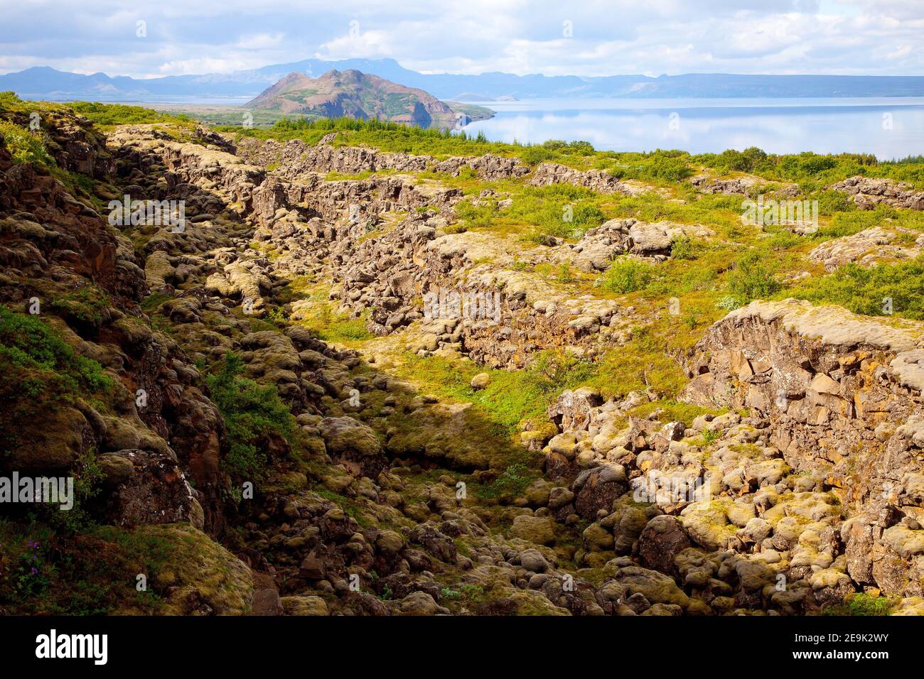 Þingvellir / Thingvellir, Is the rift between European and North ...