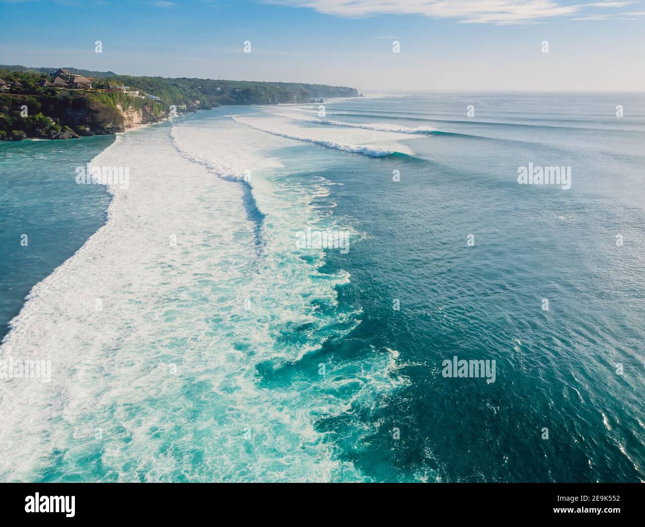 Aerial view coastline surfing big hi-res stock photography and images ...