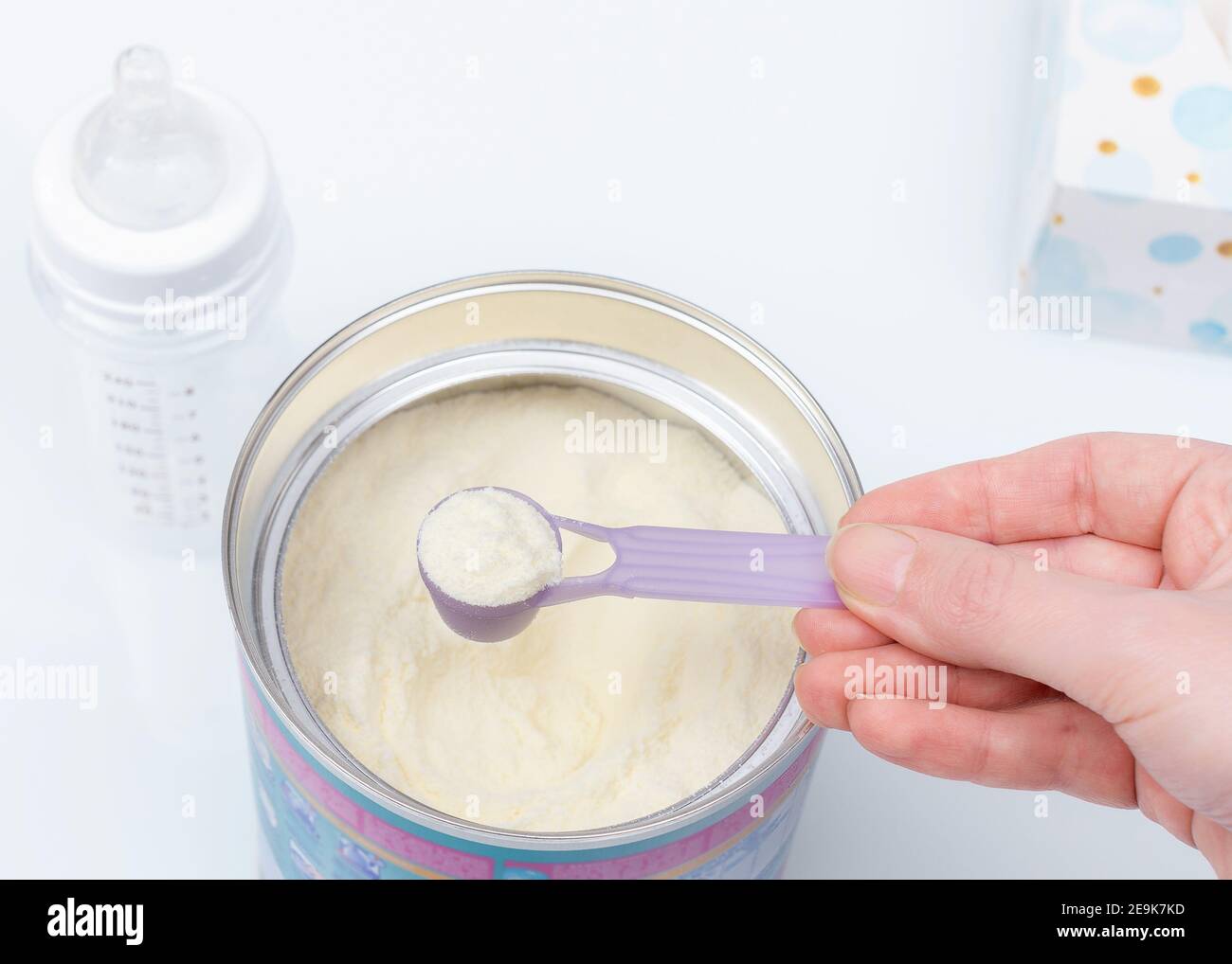 Powder milk plastic spoon hi-res stock photography and images - Alamy
