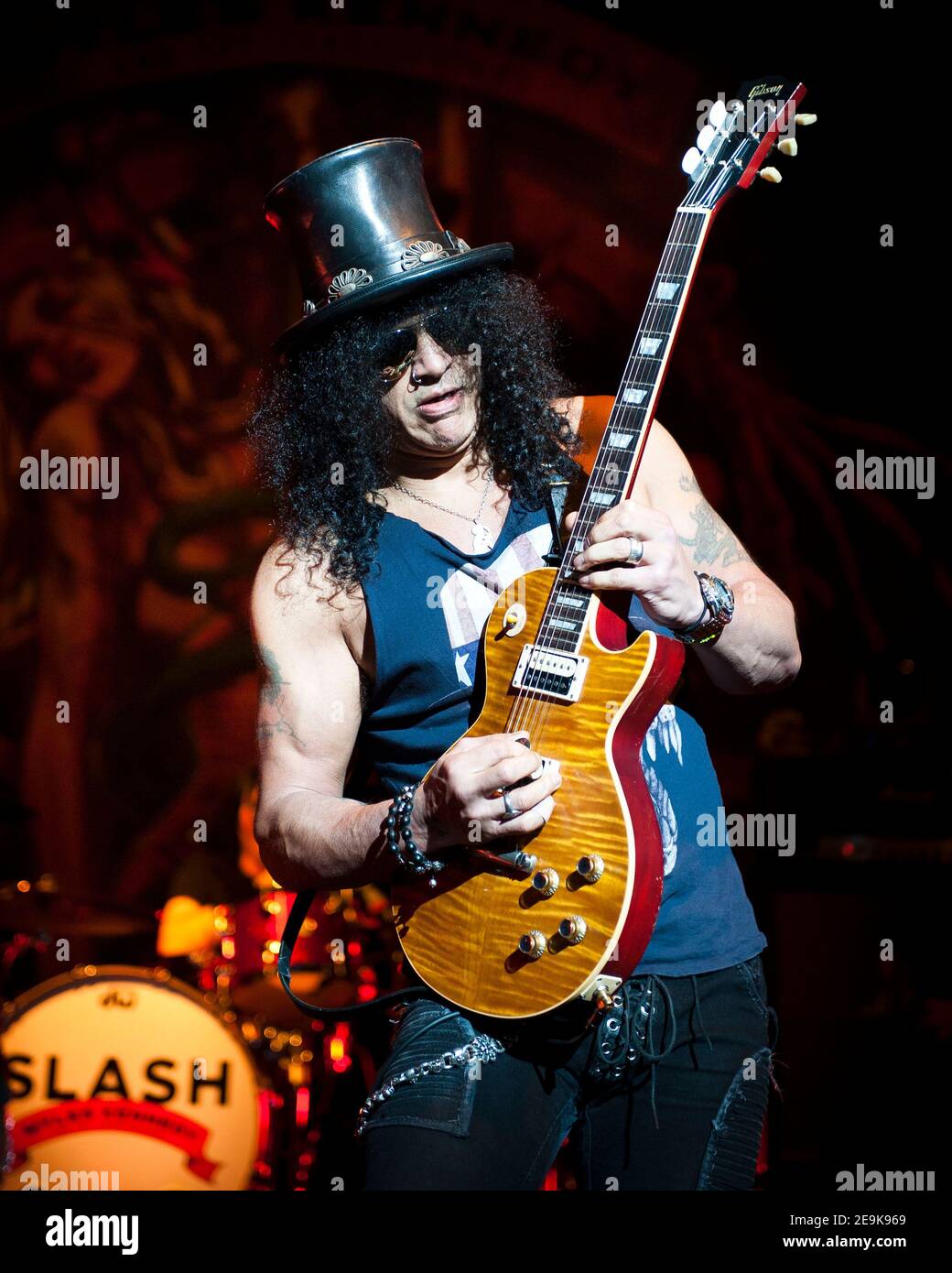 Slash performs live on stage, O2 Academy, Brixton, London Stock Photo ...