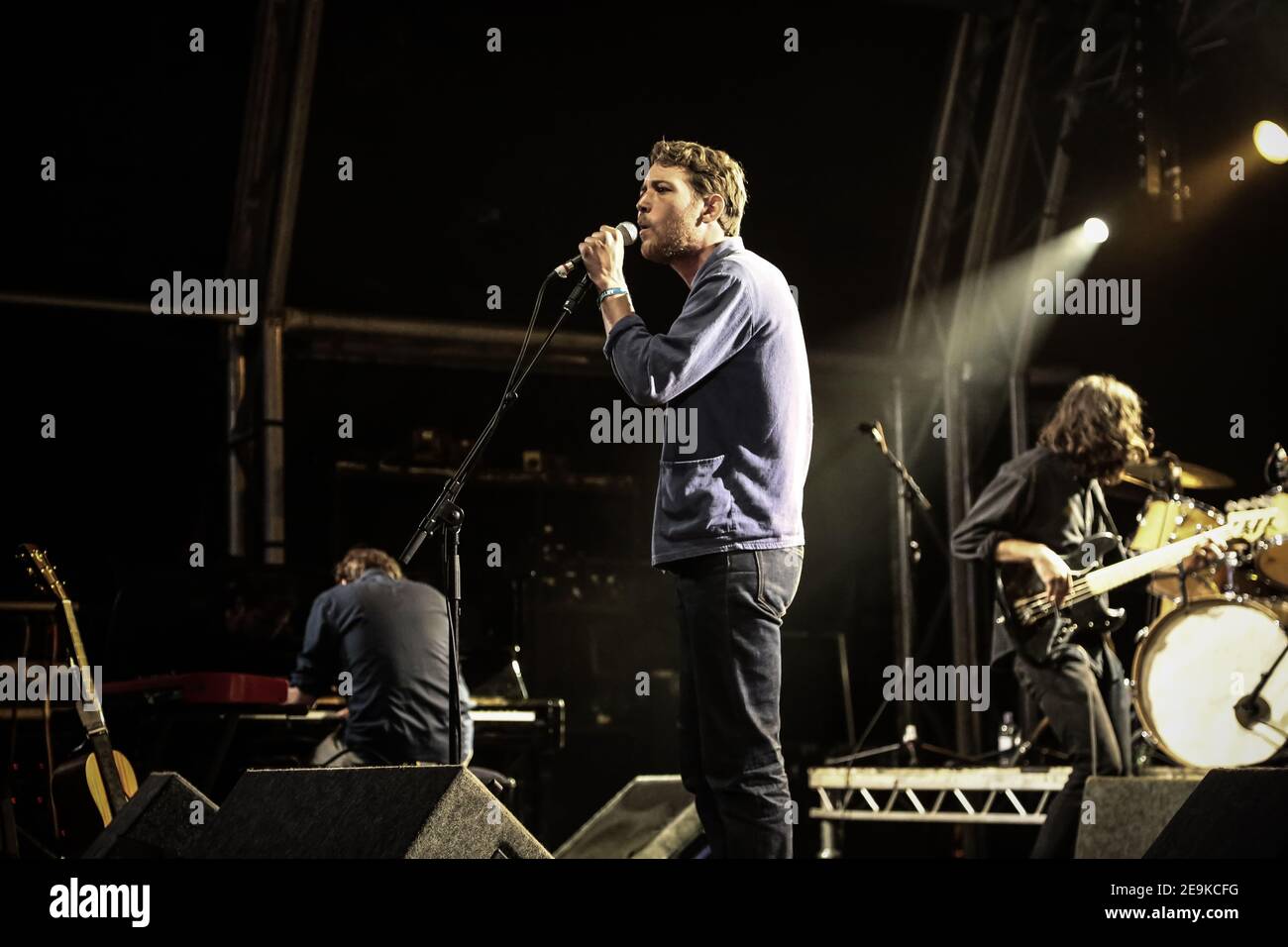 Robin Pecknold of Fleet Foxes performing with The Gene Clark No Other ...