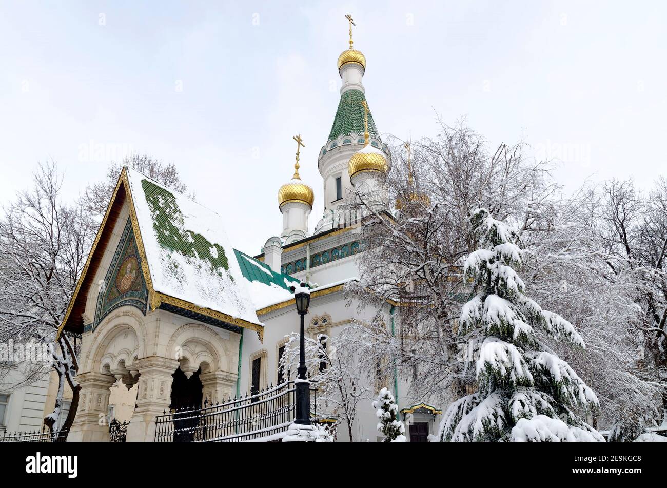 Winter russian architecture hi-res stock photography and images - Alamy