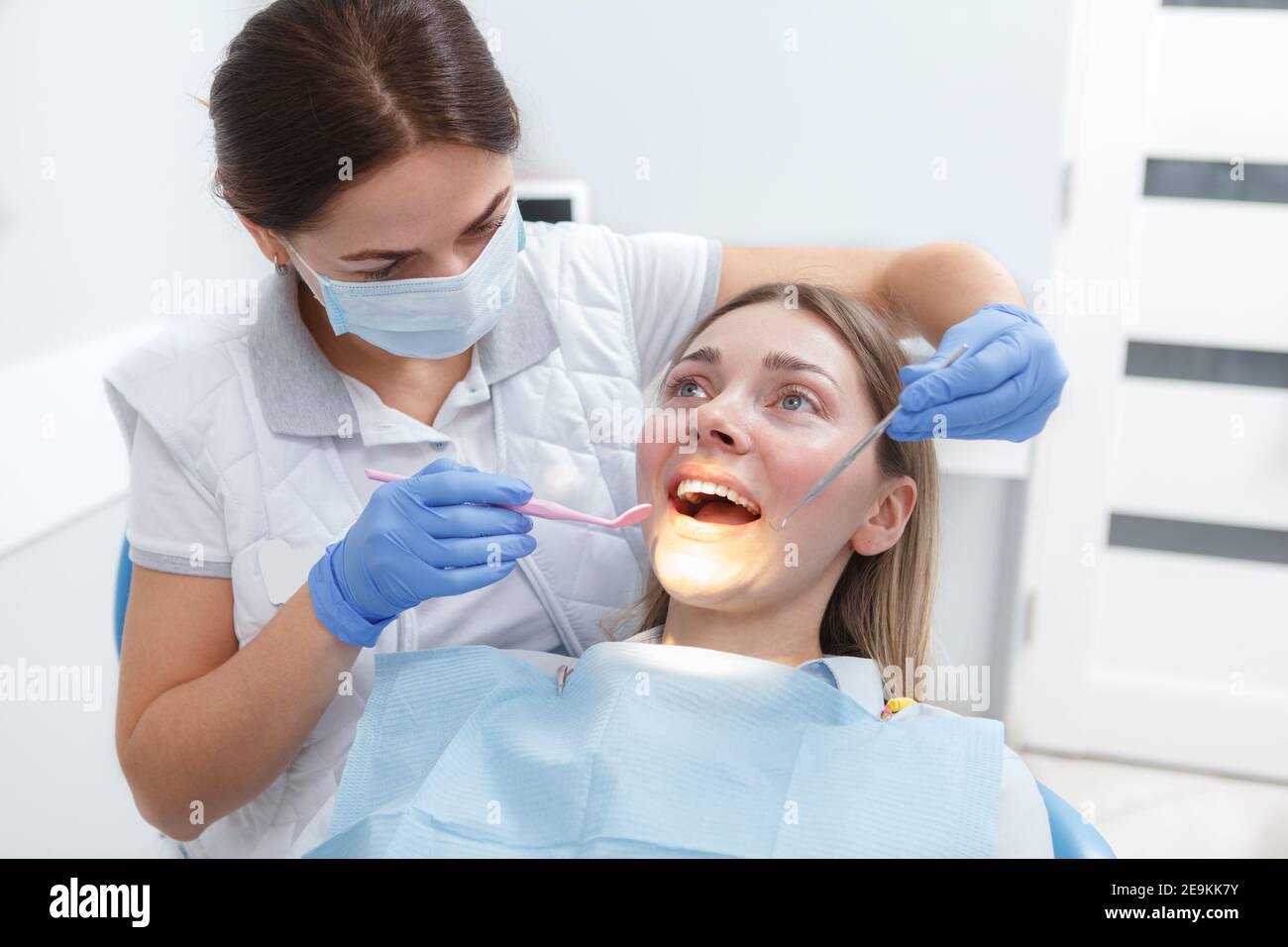 Teeth checked hi-res stock photography and images - Alamy