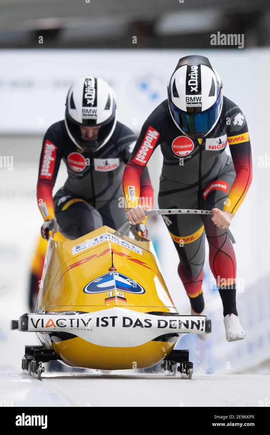 Altenberg, Germany. 05th Feb, 2021. Bobsleigh: World Championship, two ...