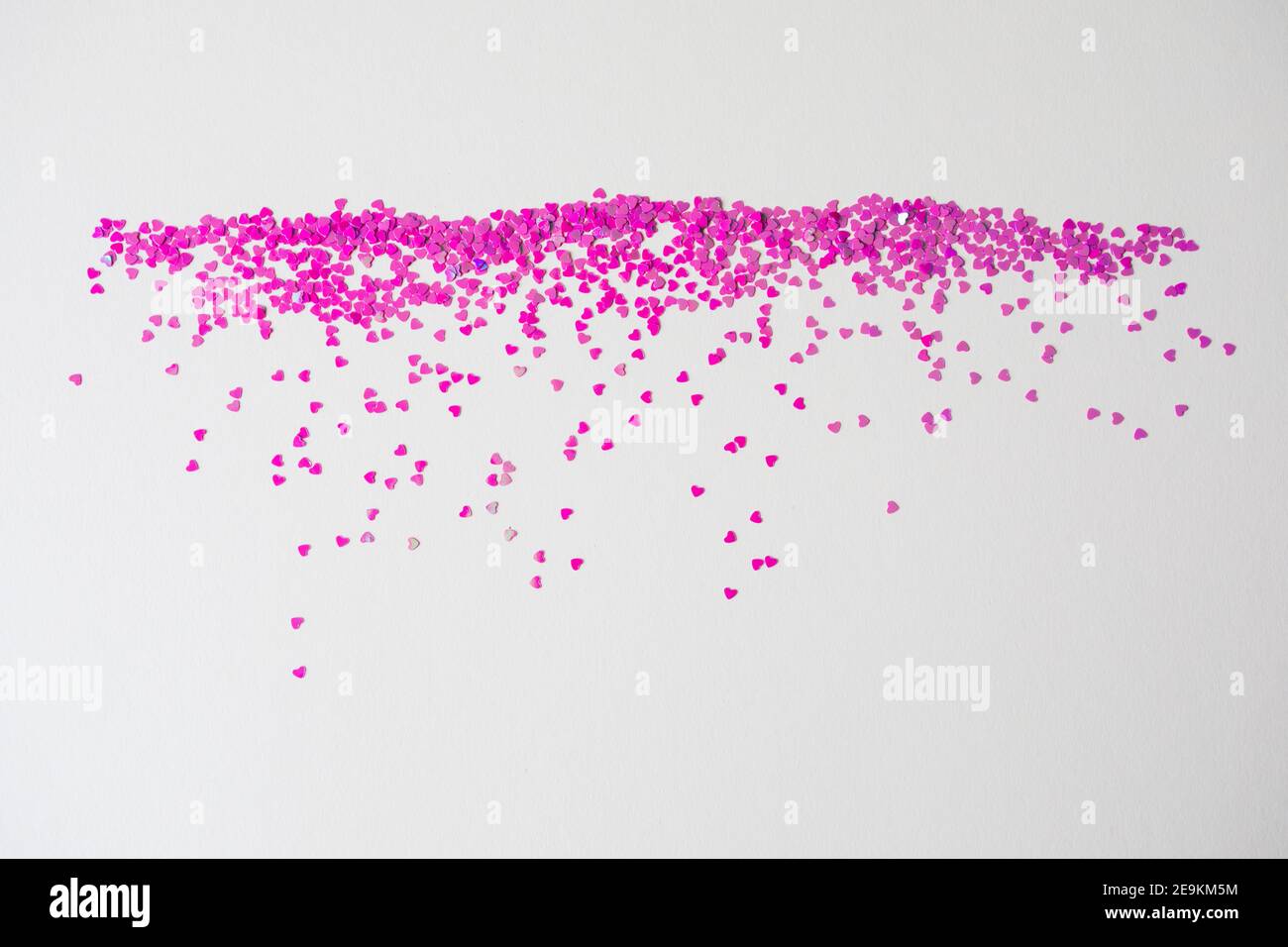 Falling wedding confetti hearts hi-res stock photography and images - Alamy