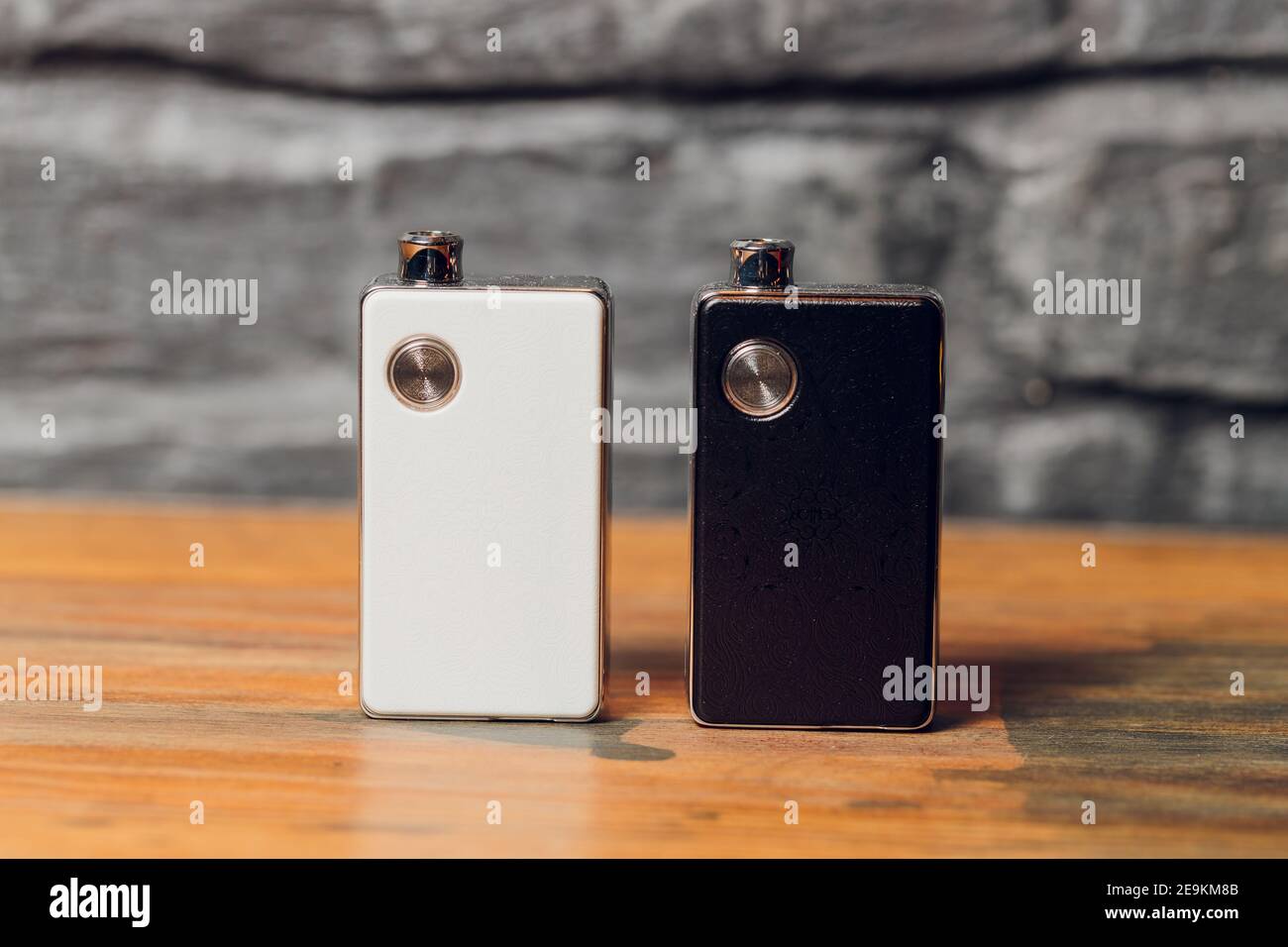 Mods fashion shop hi-res stock photography and images - Alamy