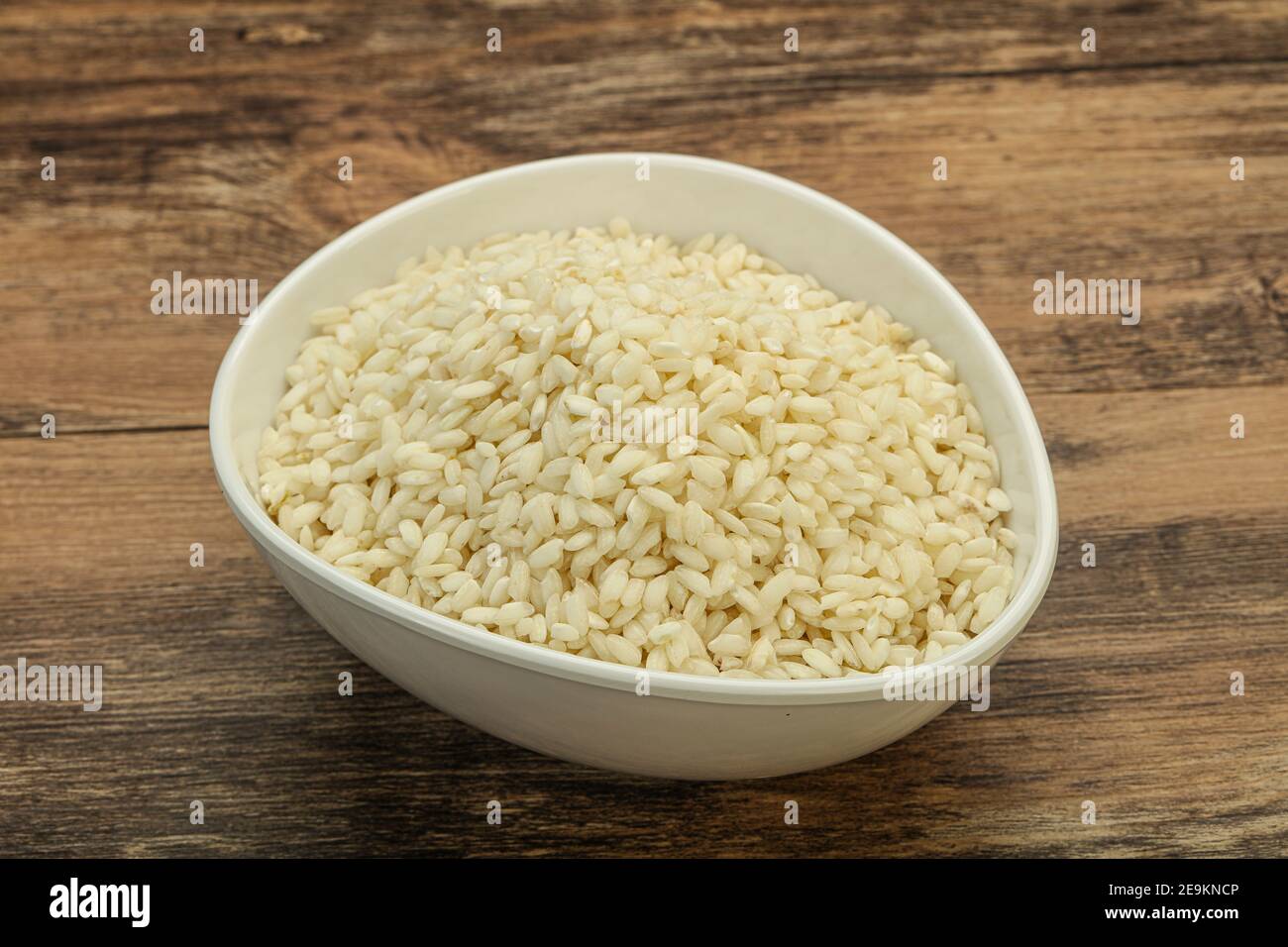 Raw Italian arborio rice for Risotto Stock Photo - Alamy
