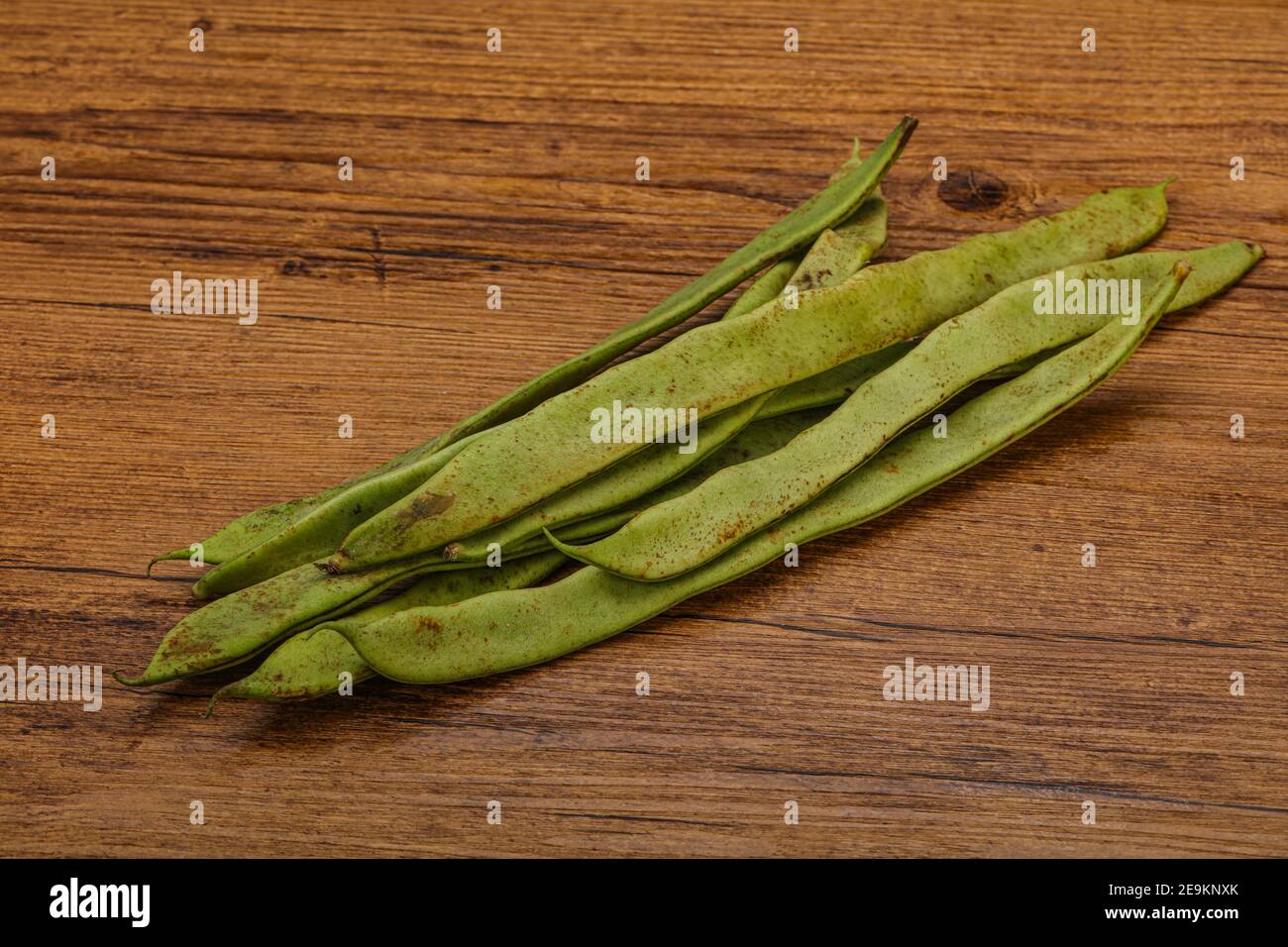 Vegan cuisine - Green bean heap for cooking Stock Photo - Alamy