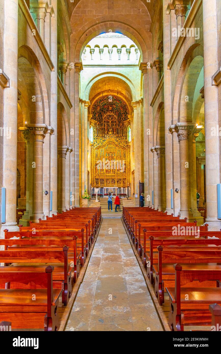 Old cathedral of coimbra altar hi-res stock photography and images - Alamy