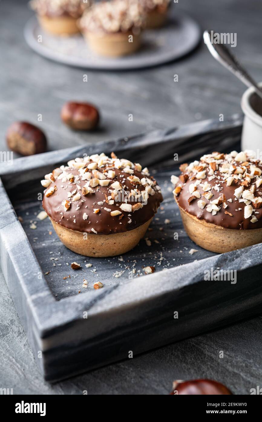 Chopped nuts hi-res stock photography and images - Alamy