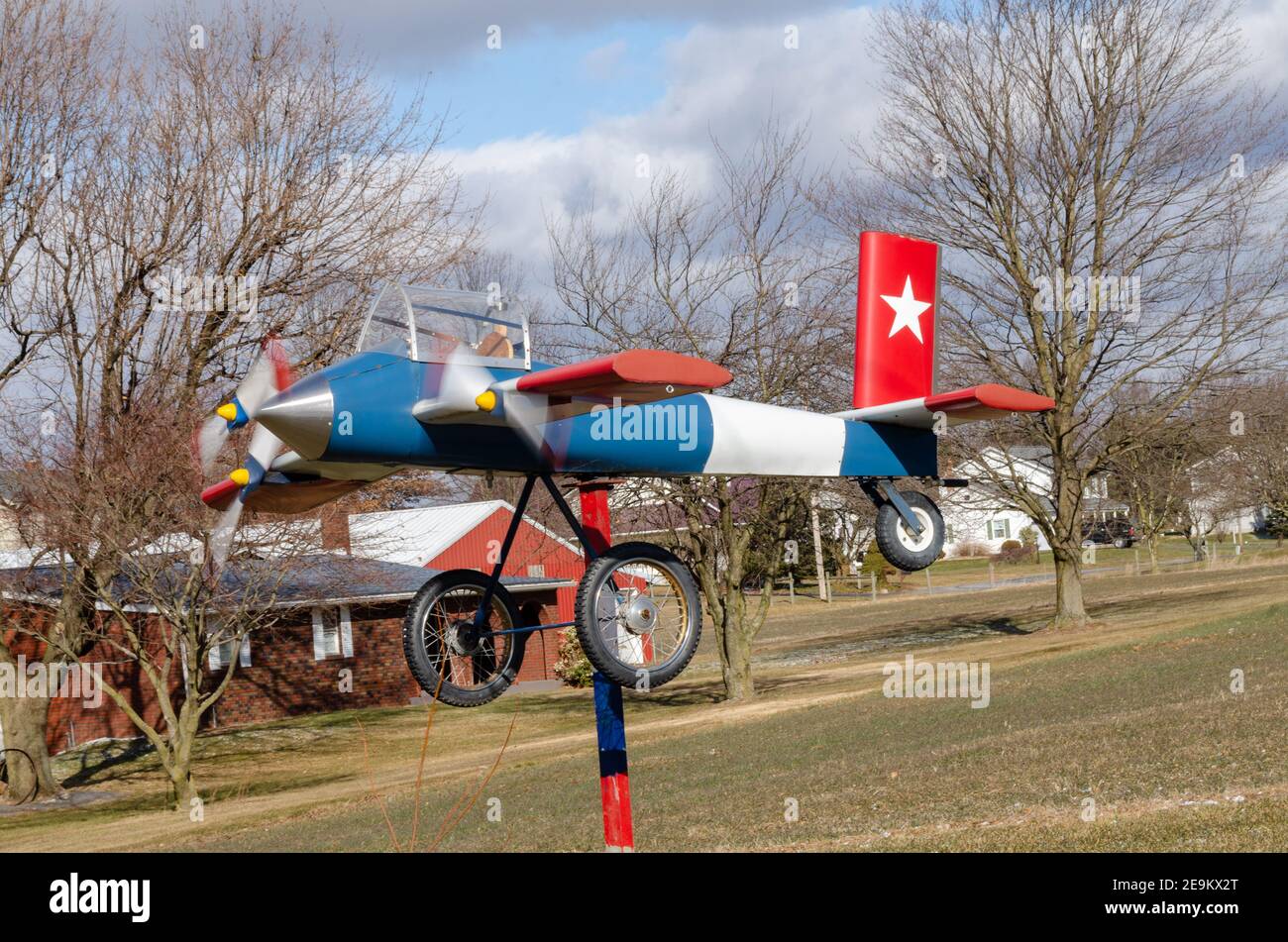 Wind vane usa hi-res stock photography and images - Alamy