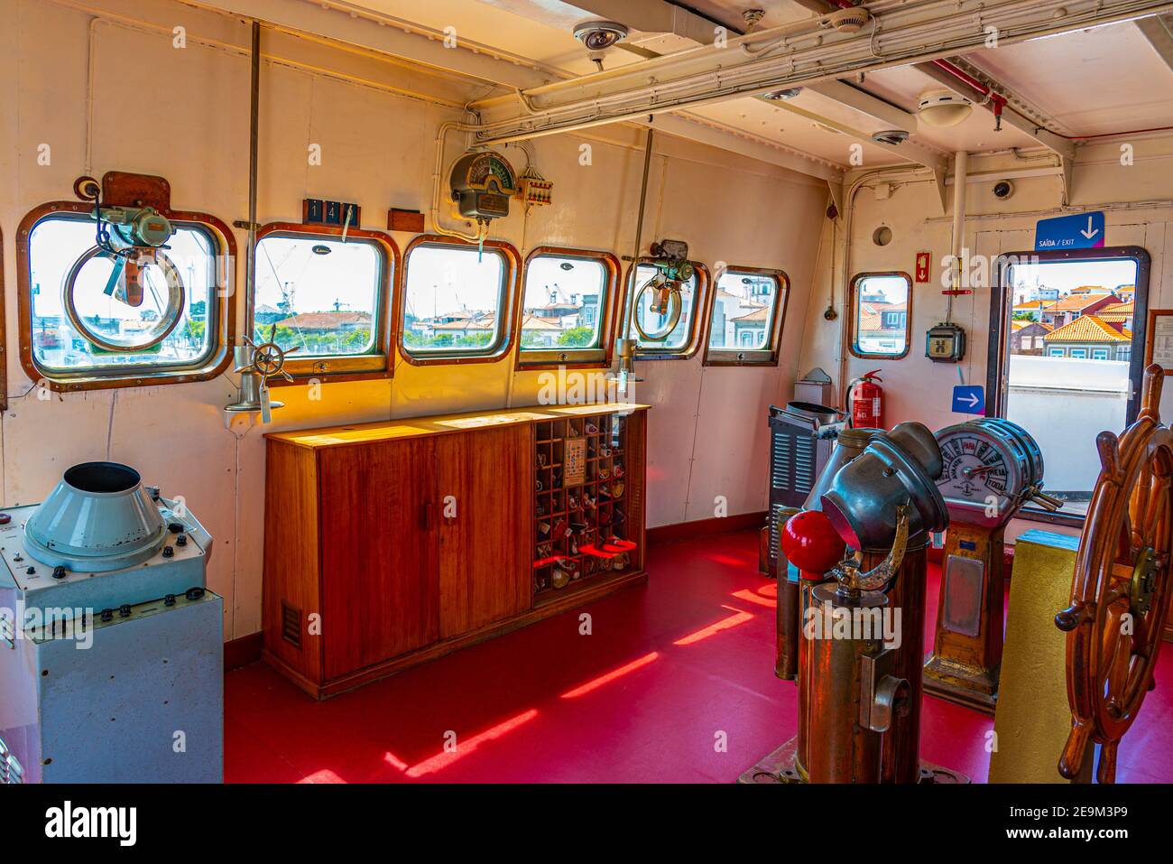 Cruise boat control room hi-res stock photography and images - Alamy