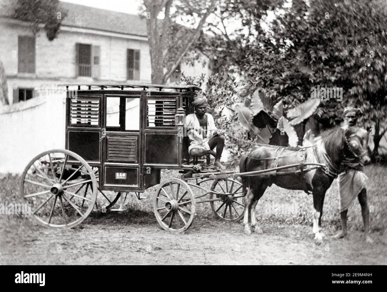 1890 carriage history historical hi-res stock photography and images ...