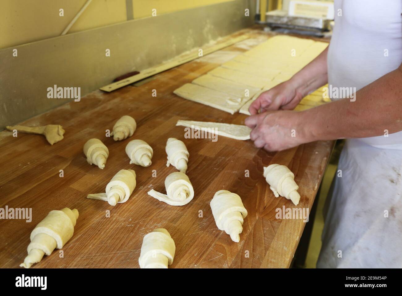 Baking bread and pastry in the bakery Stock Photo - Alamy