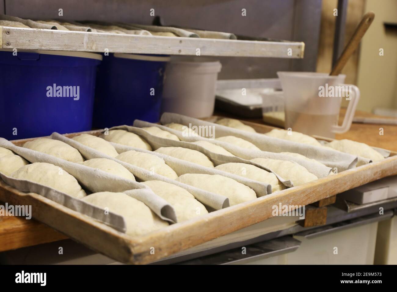 Baking bread and pastry in the bakery Stock Photo - Alamy