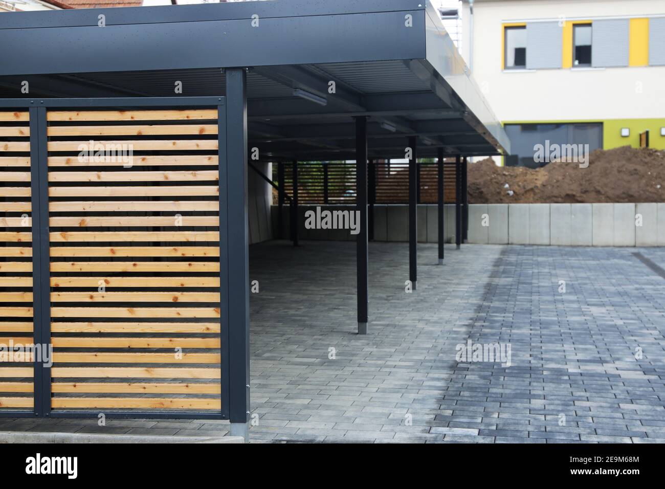 Carport system hi-res stock photography and images - Alamy