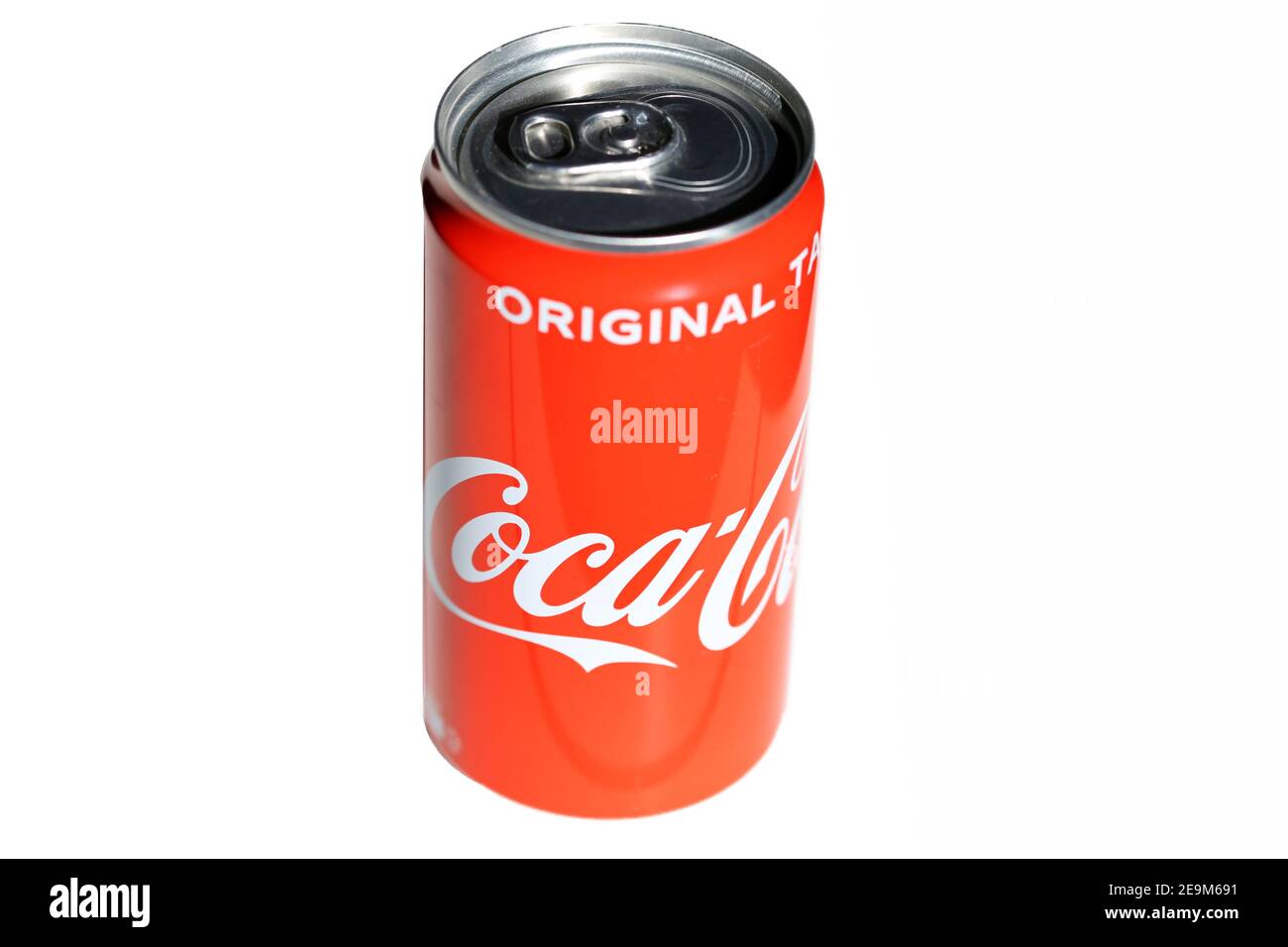 Coca Cola can in front of a white background Stock Photo - Alamy