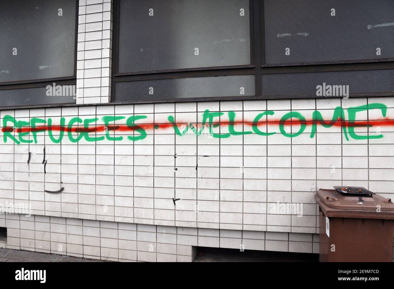 Symbolic image in Germany after the refugee crisis. Opponents of ...