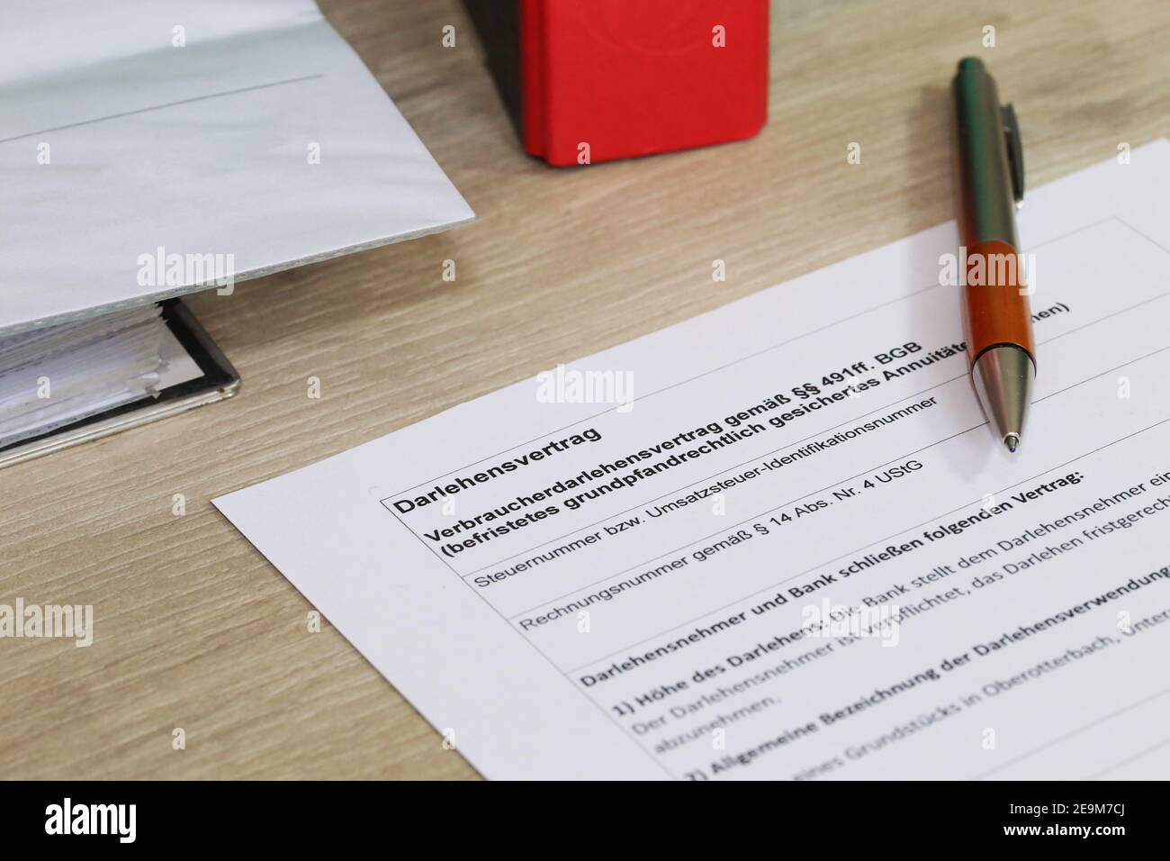 Symbol image: Close-up of loan agreement in German letters Stock Photo ...