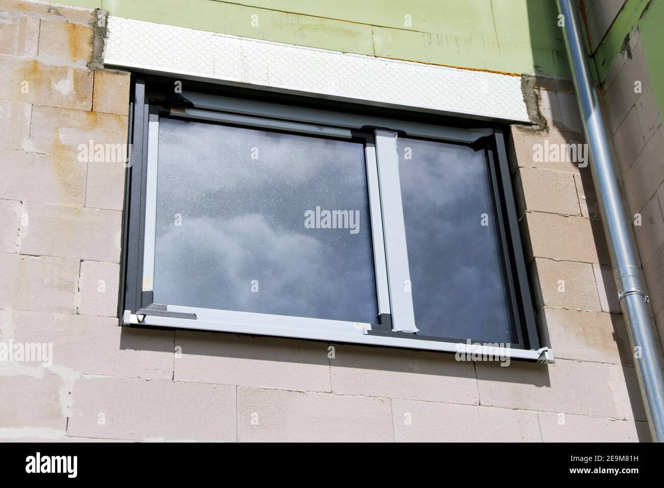 New plastic window, exterior shot Stock Photo - Alamy
