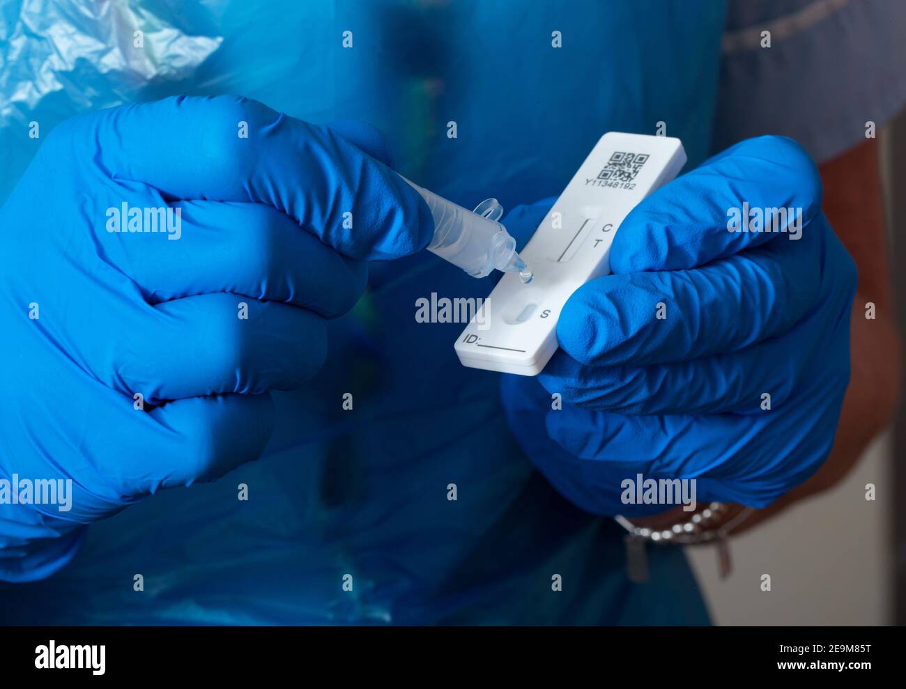 Innova Sars-CoV-2 Antigen Rapid Qualitative Test. Drops of Extraction ...