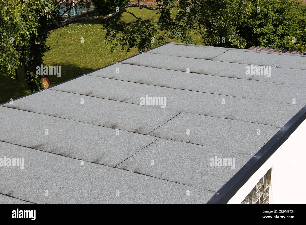 Bitumen Sheets High Resolution Stock Photography and Images - Alamy