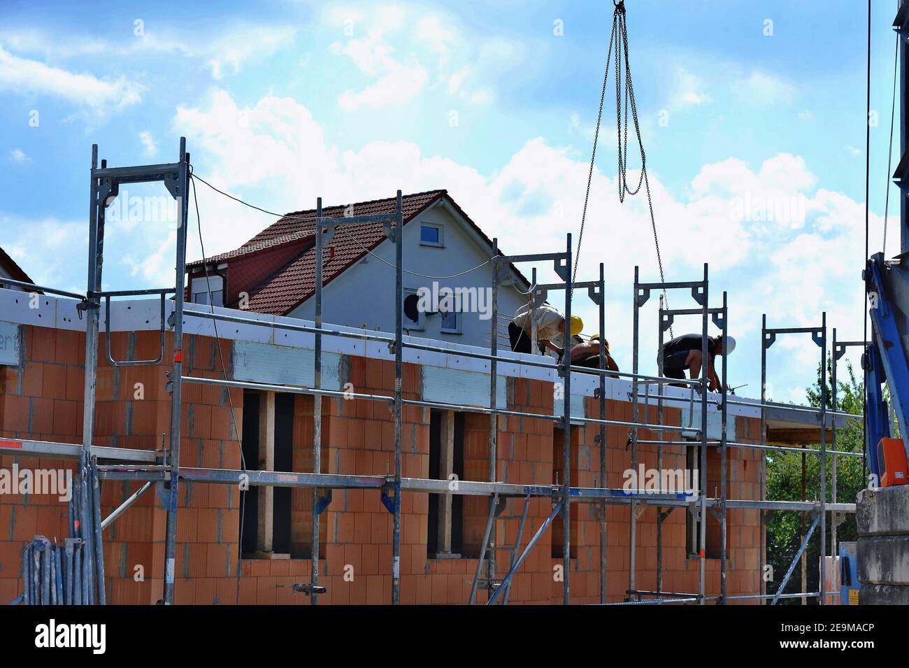 Construction site, construction of apartment house Stock Photo - Alamy