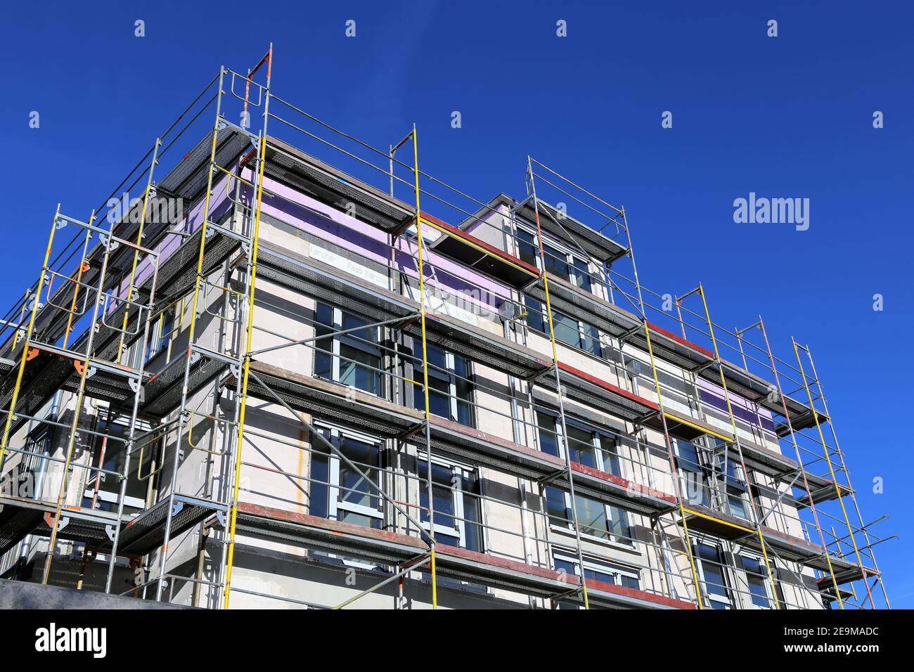 Construction site, construction of apartment house Stock Photo - Alamy