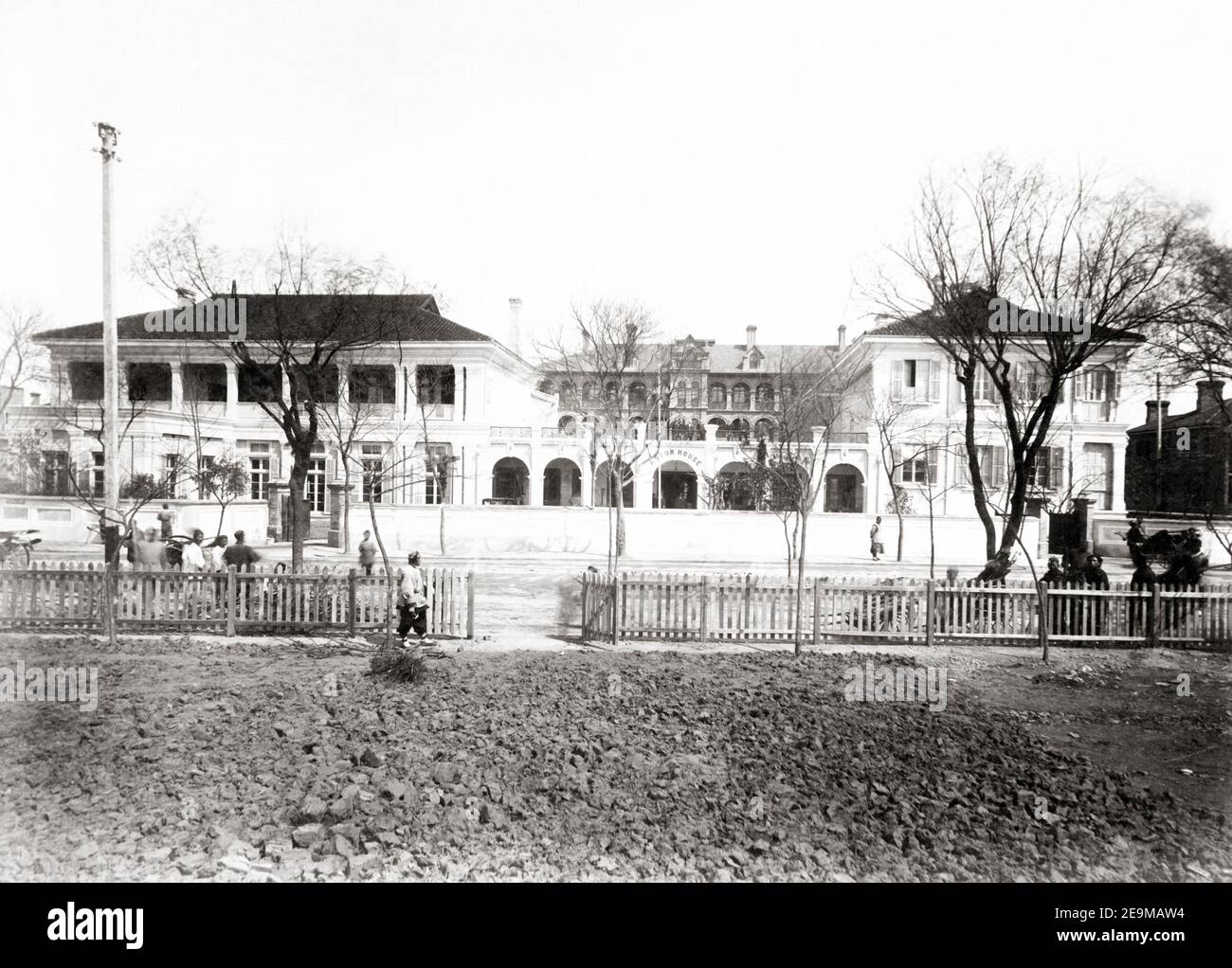 Late 19th century photograph - Astor House, Shanghai, China, c.1890 ...