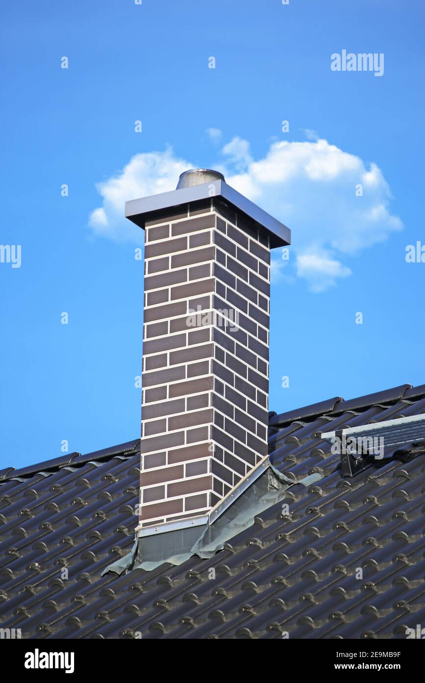 Clinker cladding hi-res stock photography and images - Alamy