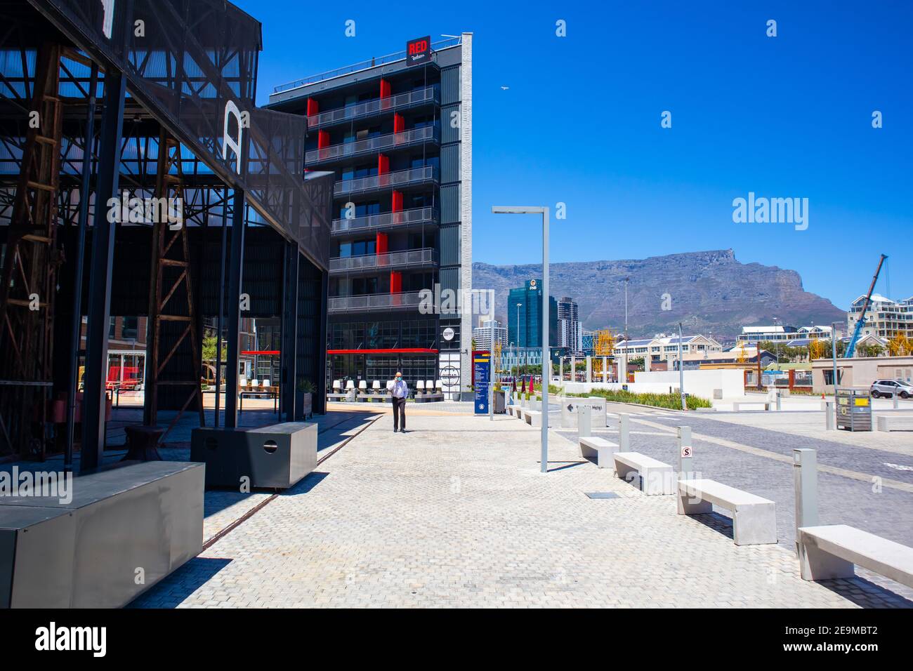Zeitz mocaa windows hi-res stock photography and images - Alamy