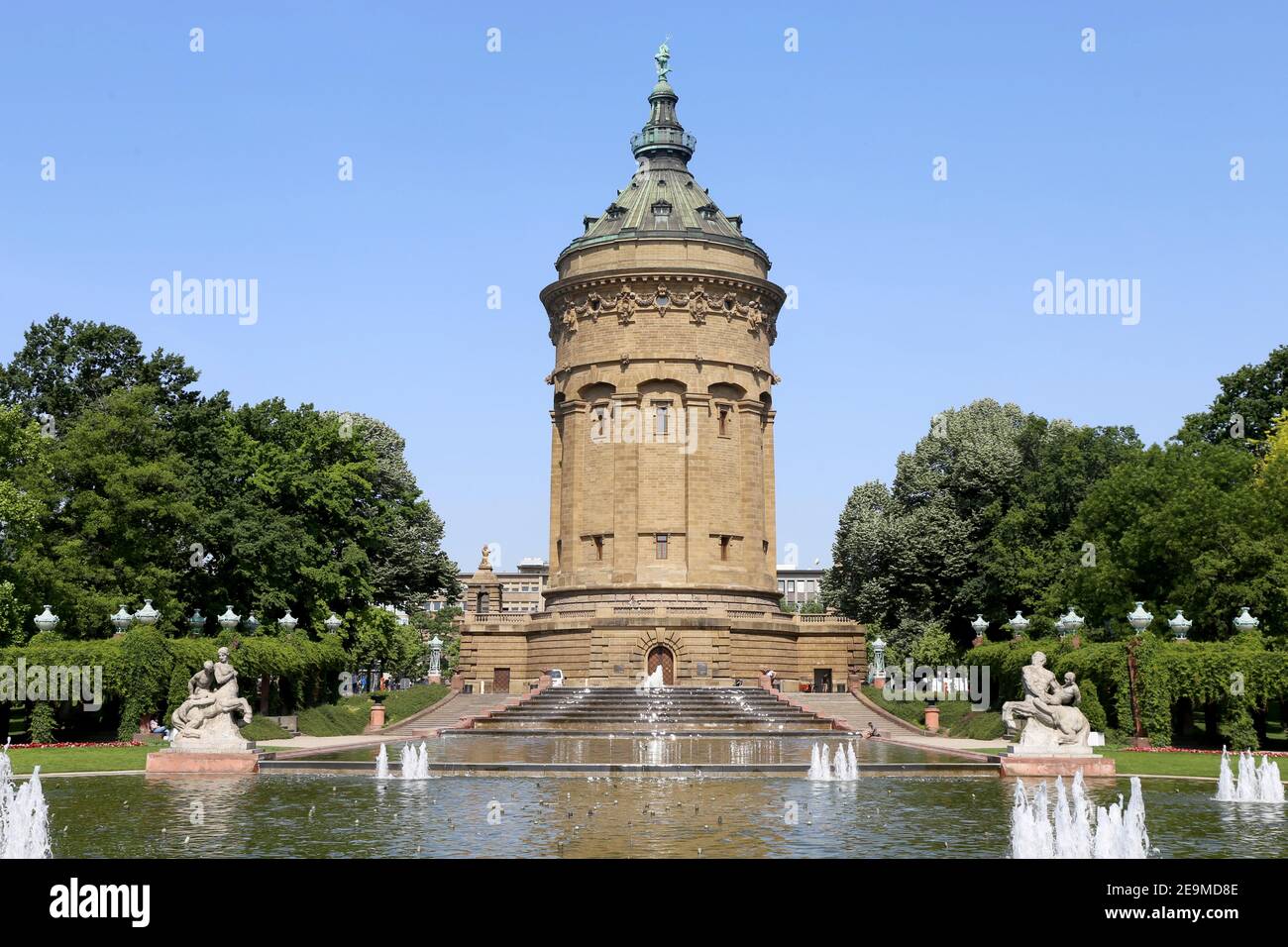 Mannheim (Baden-Wurttemberg, Germany) with his popular landmark, the ...