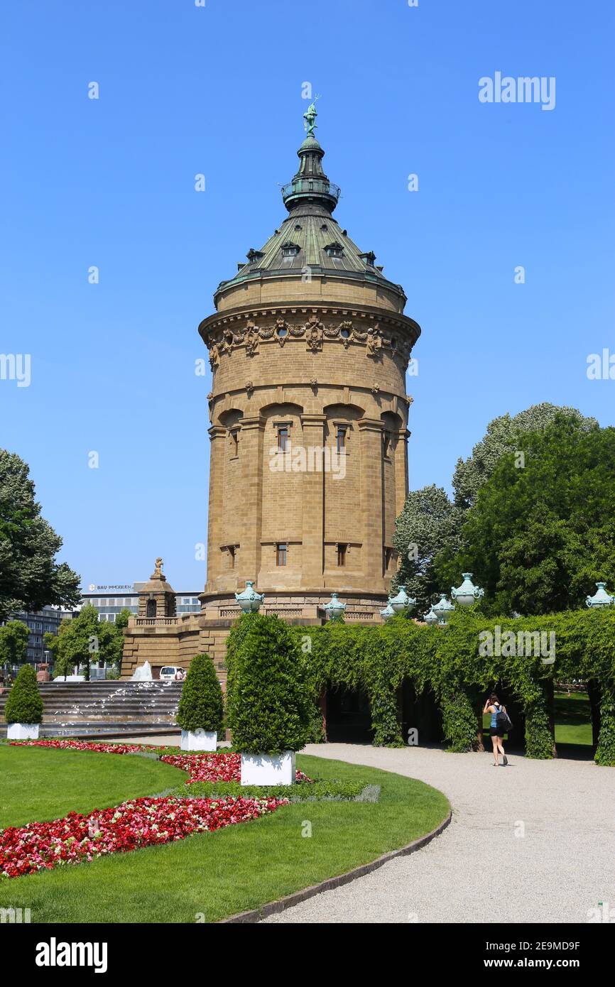 Mannheim (Baden-Wurttemberg, Germany) with his popular landmark, the ...