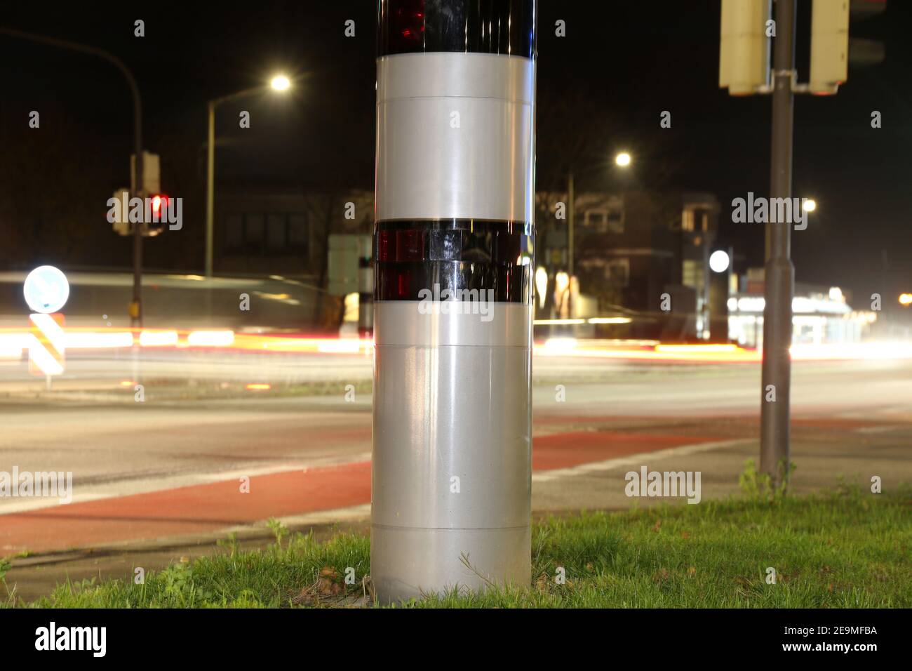 Radar supervision hi-res stock photography and images - Alamy