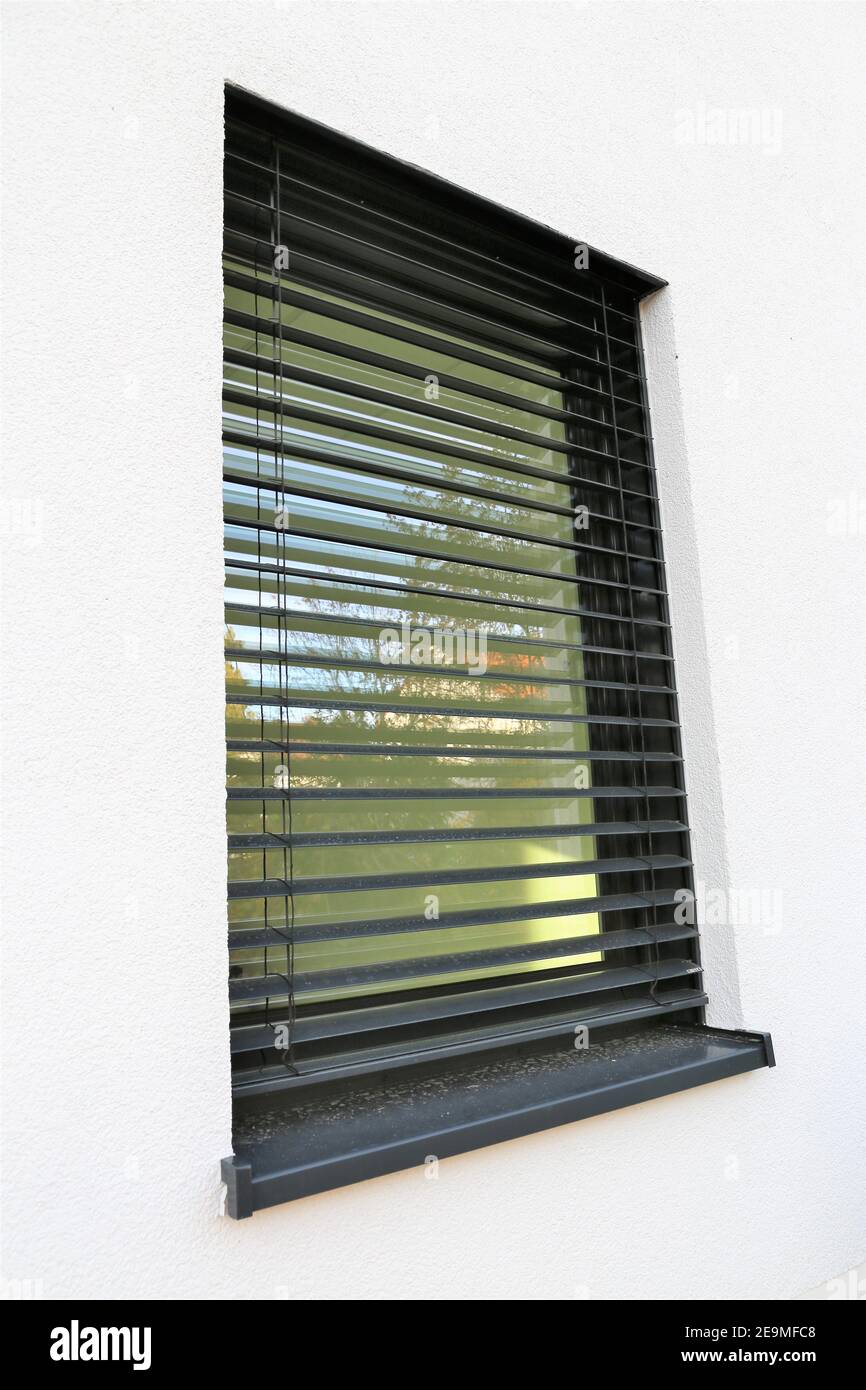 Window with external venetian blind, exterior shot Stock Photo - Alamy