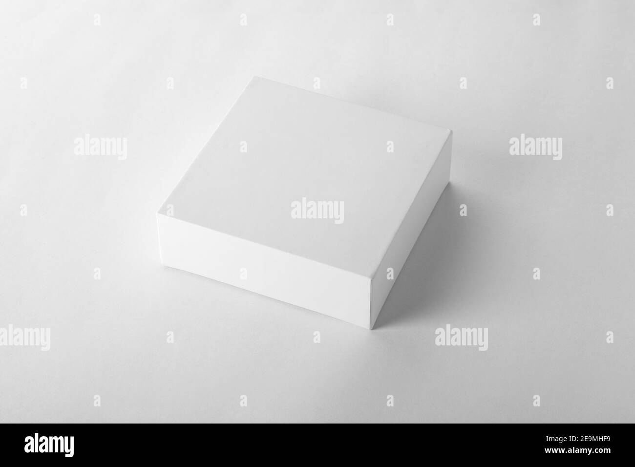 Blank White Product Packaging Box for Mockups Stock Photo - Alamy