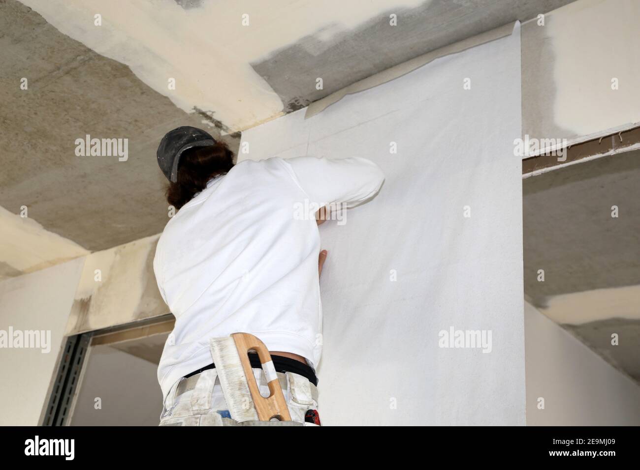 Wallpapering table High Resolution Stock Photography and Images - Alamy