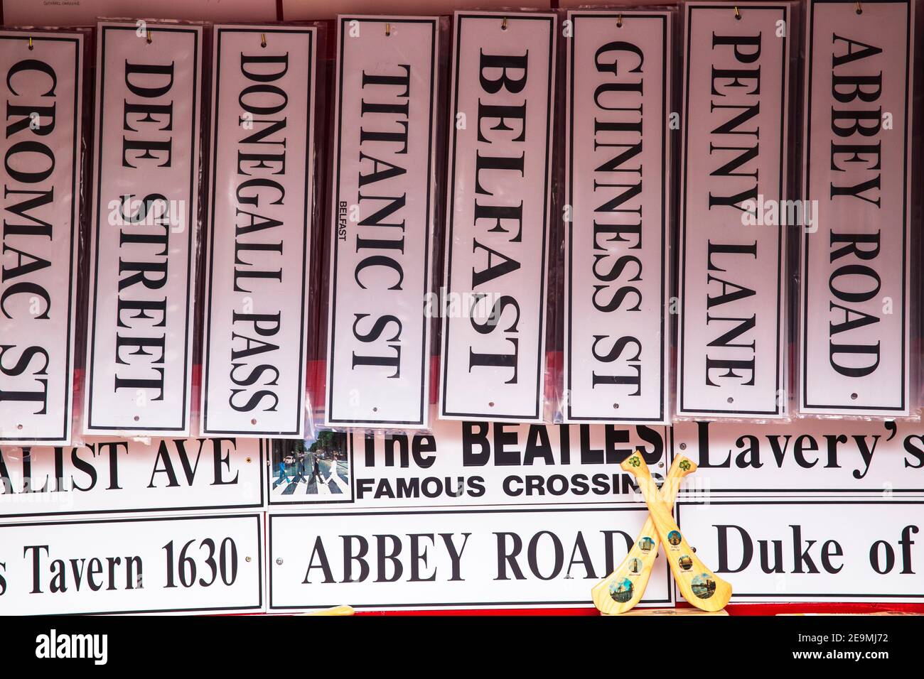 United Kingdom, Northern Ireland, Belfast, Road signs Stock Photo - Alamy