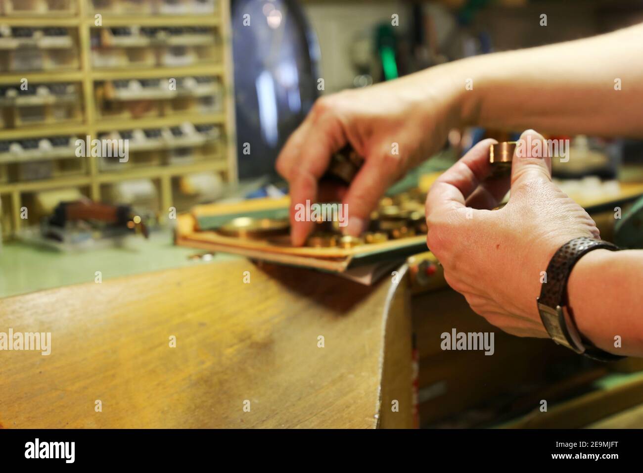 Watchmaker hands craft hi-res stock photography and images - Alamy