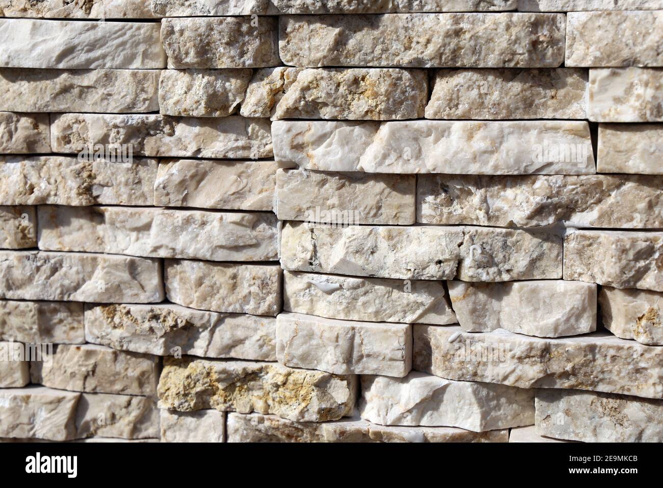 Natural stone cladding hi-res stock photography and images - Alamy