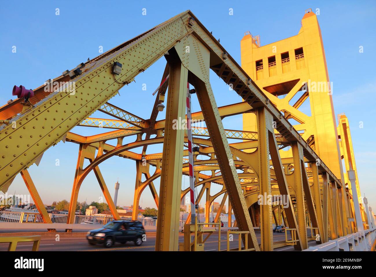 Tower Bridge - infrastructure in Sacramento, California, USA Stock ...