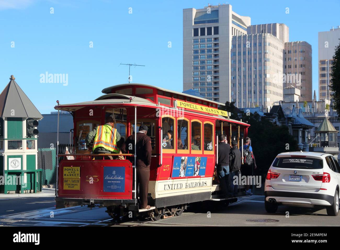 San francisco famous transportation hi-res stock photography and images ...